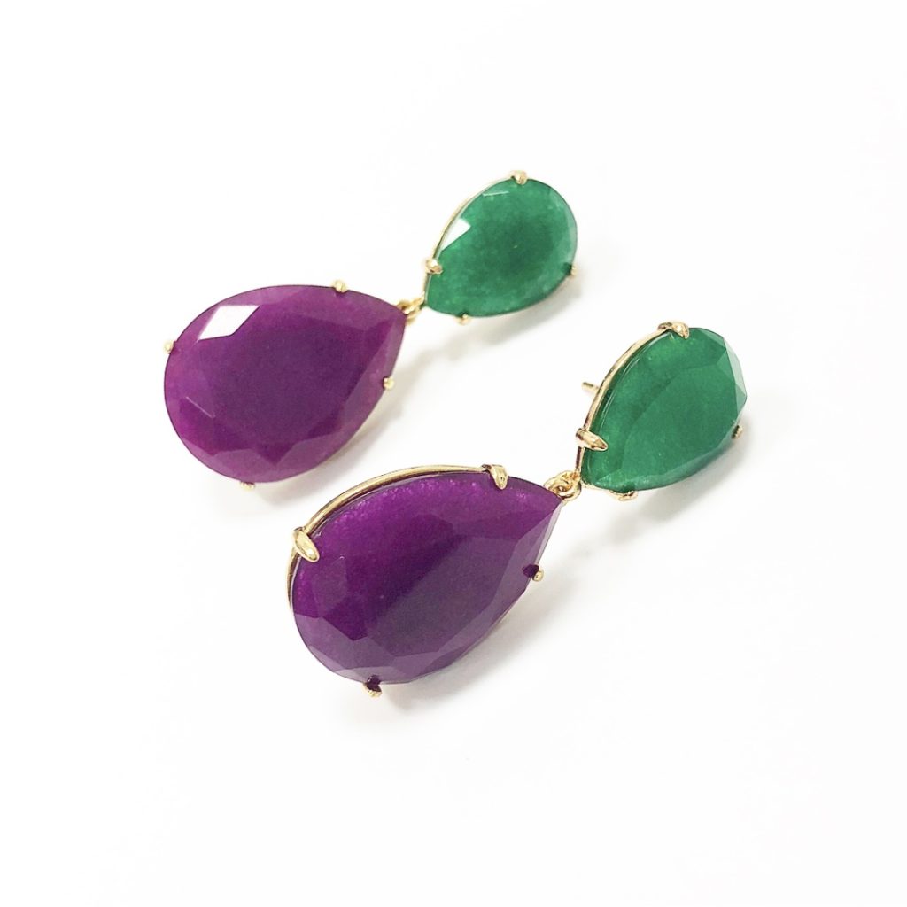 *Pendientes Dorados con Jade verde y morado - Girbes Joyas